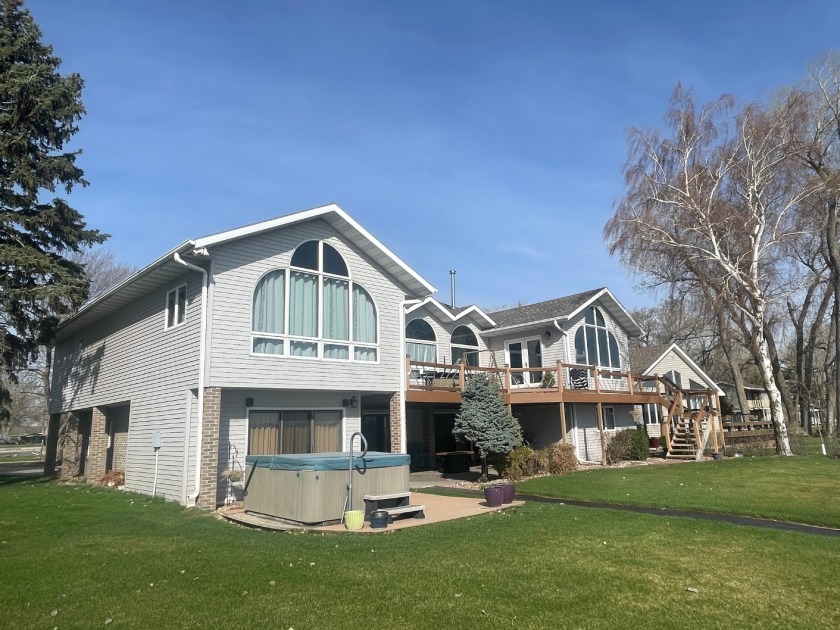 94 Mallard Beach Dr 22, Johnson Lake, NE 68937, 4059053