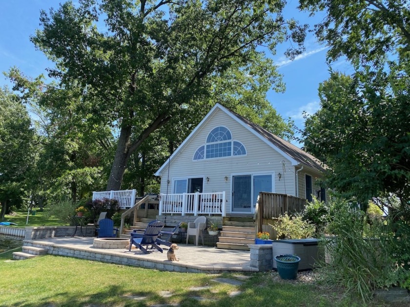 59335 Yeatter Road, Colon, Michigan - Lake House Property