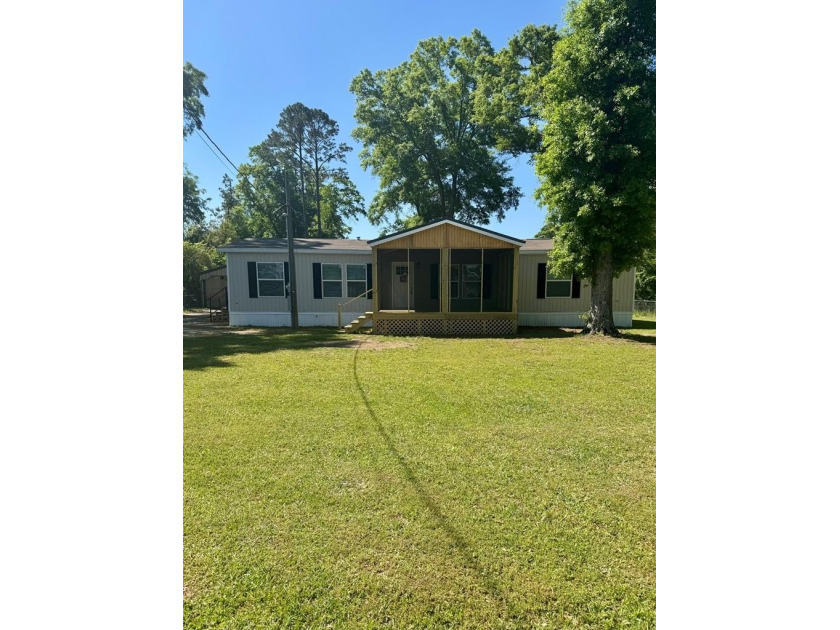 1 Napoleon Blvd., Georgetown, GA 39854, 6042992