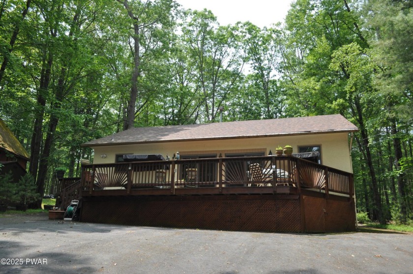 24 Lakeside Drive, Lakeville, PA 18438, 5882481