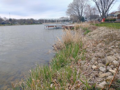 Lake Summerset Homes for Sale Real Estate Lakefront Property IL