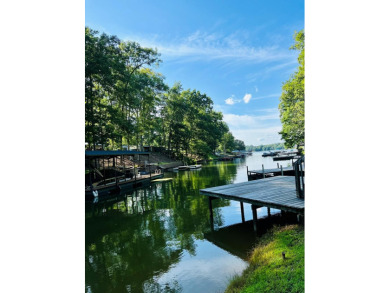 Lake Secession Homes for Sale Real Estate Lakefront Property SC