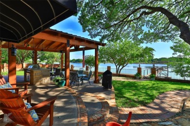 Lytle Lake Homes for Sale Real Estate Lakefront Property TX